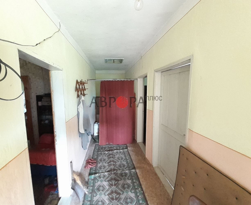 Casa en la montaña en Sredets área 192m² 2 pisos en las afueras por 23 ...